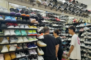 Saigon Square: A Different Style of the Market for Shopping