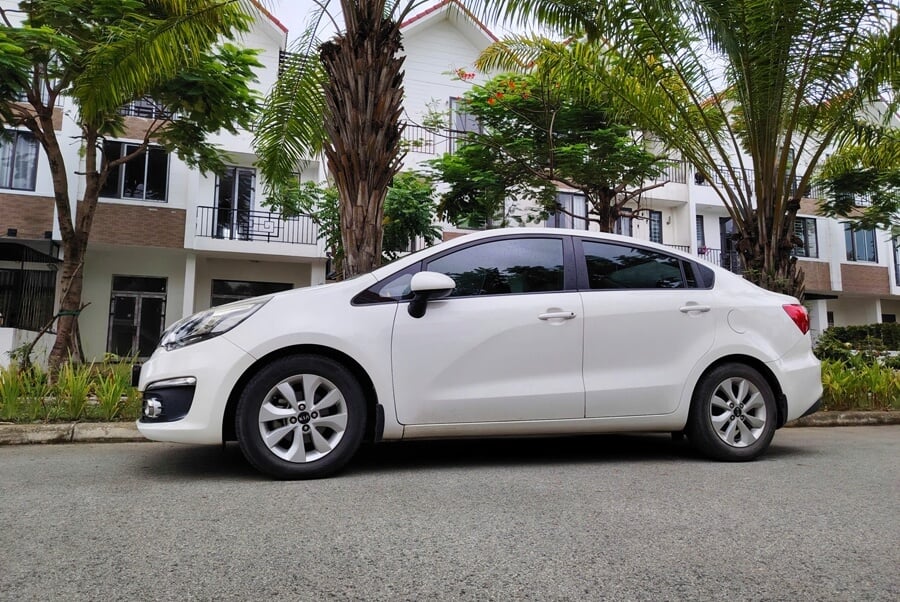 Self-Drive Car Rental in Vietnam | Hire a Car Without a Driver