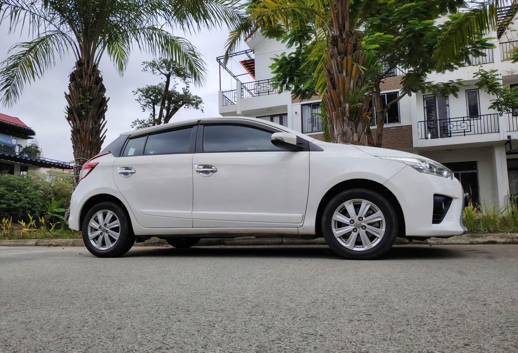 Self-Drive Car Rental in Vietnam | Hire a Car Without a Driver