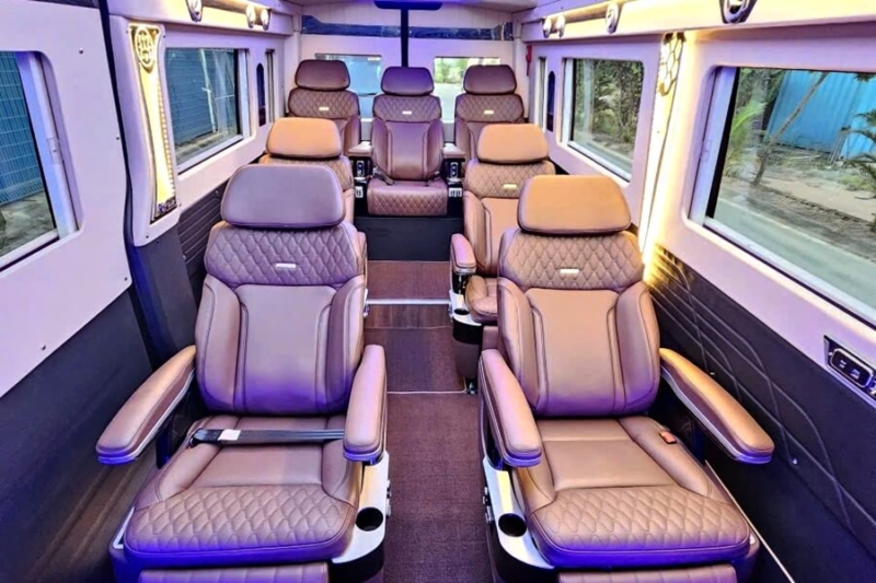Van Rental in Vietnam – Hire 9 to 16-Seater Vans for Small Groups