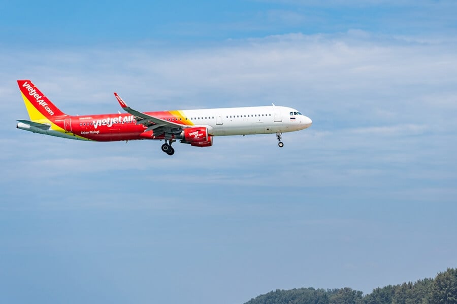 Transport in Vietnam: City Travel, Long-Distance Options & Rural Mobility